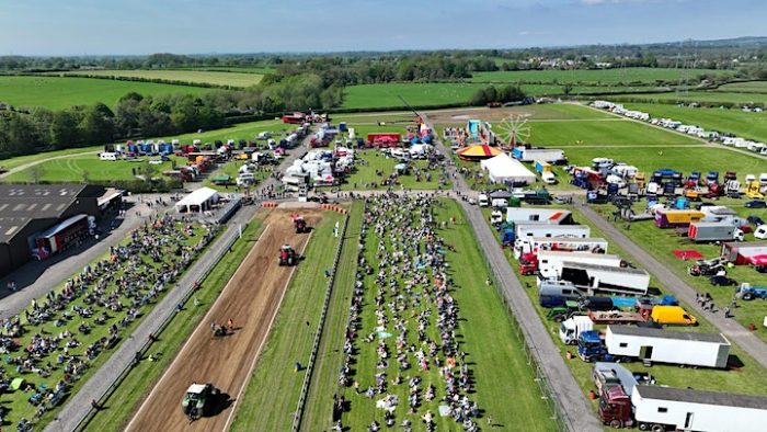 UK Truck and Tractor Pull – The World's Most Powerful Motorsport comes to Scorton